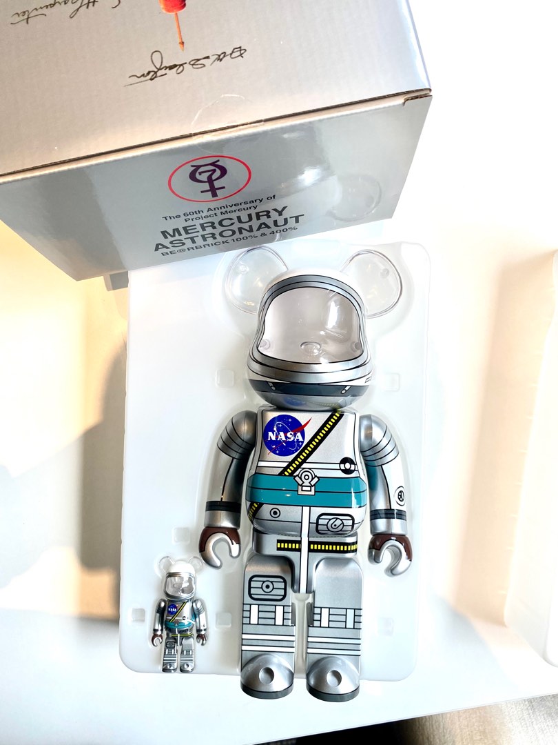 Medicom Bearbrick project mercury astronaut 400% + 100%, Hobbies & Toys ...