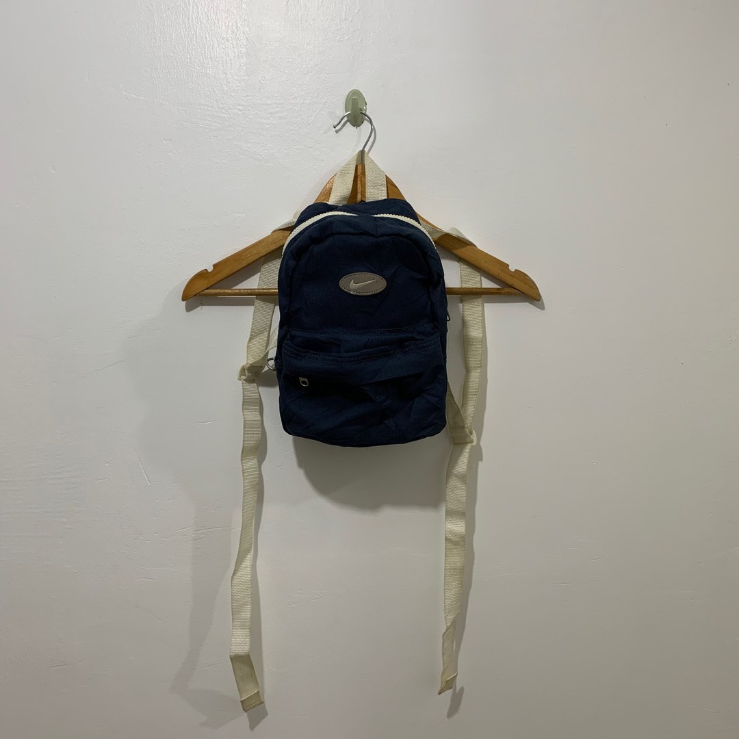 Mini nike backpack vintage, Women's Fashion, Bags & Wallets, Backpacks on Carousell