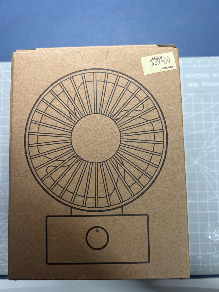 Muji USB Desk Fan, Furniture & Home Living, Lighting & Fans, Fans on ...