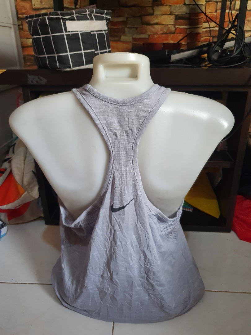 Nike Gym Sando, Women's Fashion, Tops, Sleeveless on Carousell