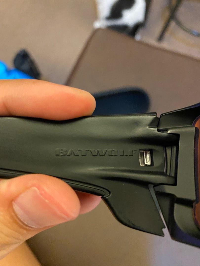 Oakley Batwolf, Men's Fashion, Watches & Accessories, Sunglasses ...