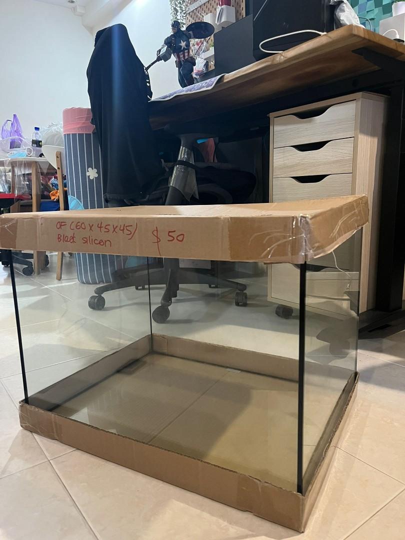 Ocean Free Glass Tank, Pet Supplies, Homes & Other Pet Accessories on ...