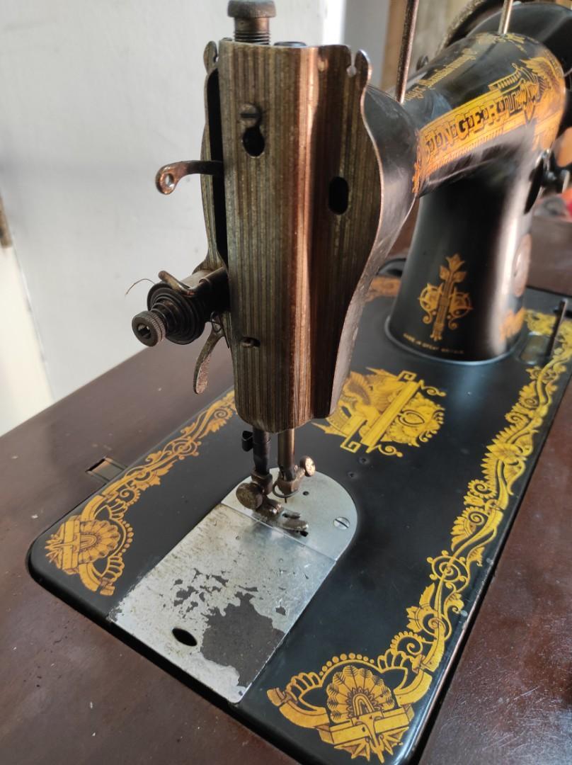 Old Vintage Singer Sewing Machine, Hobbies & Toys, Memorabilia ...