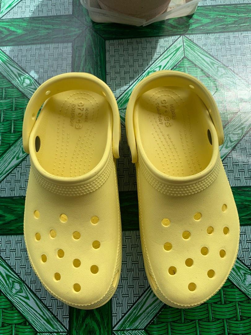 Original Crocs Platform Banana, Women's Fashion, Footwear, Heels on ...