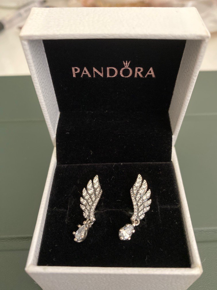 Pandora earring, Women's Fashion, Jewelry & Organisers, Earrings on ...