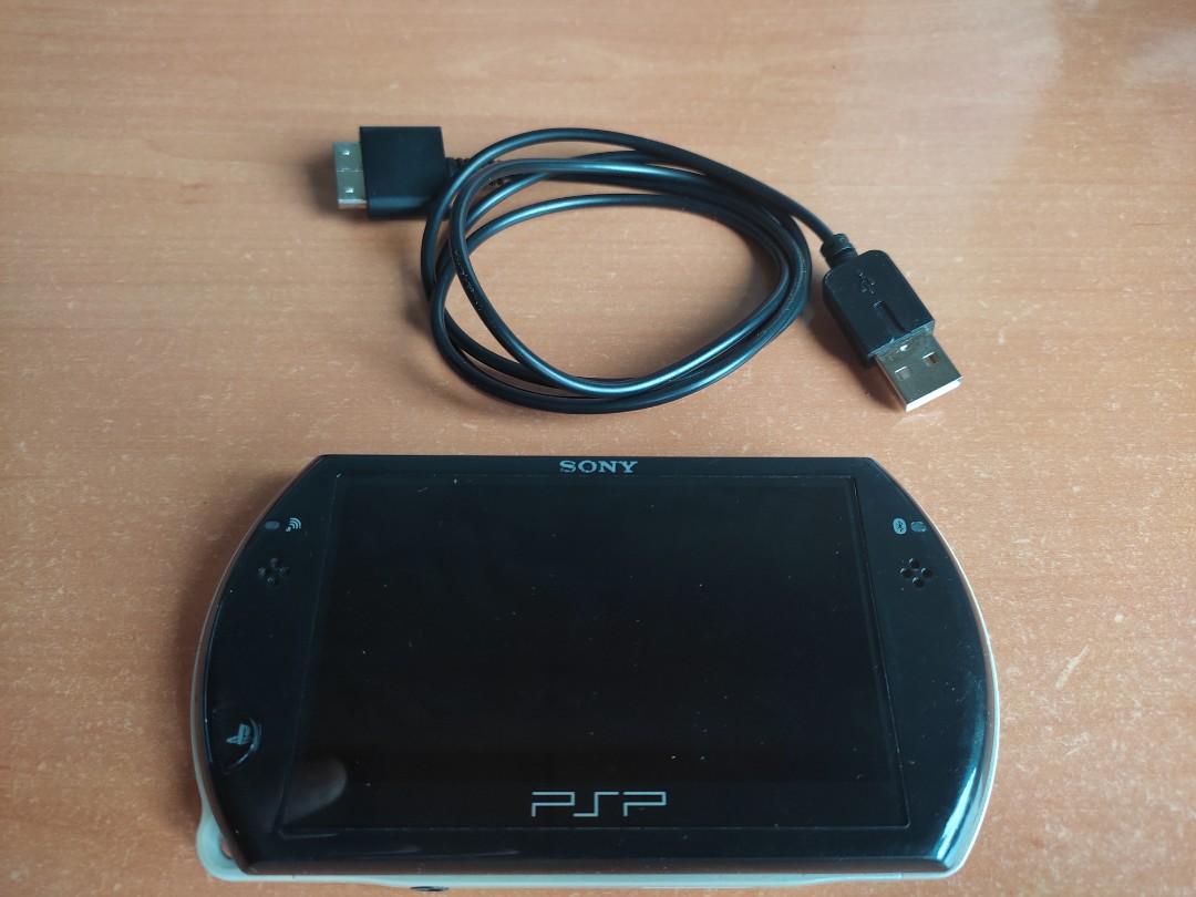 Playstation PSP GO ( Jail break already with 4gb MMC ), Video Gaming ...