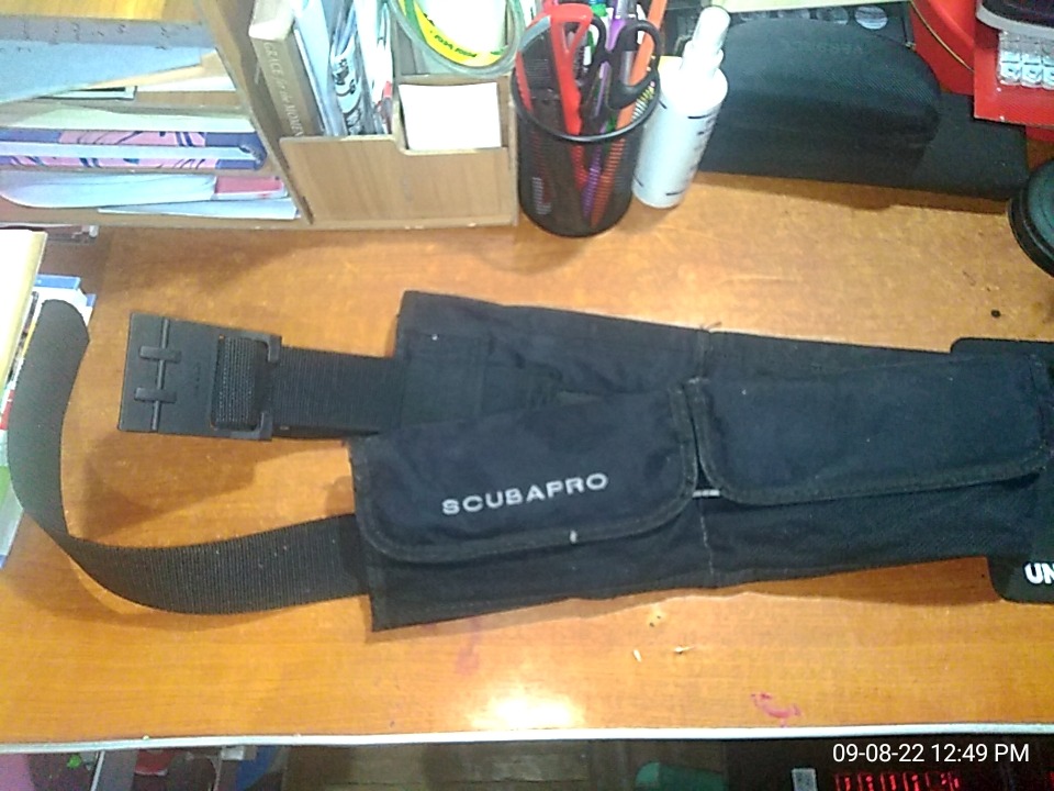 SCUBAPRO Scuba Diving Pocket Weight Belt, Sports Equipment, Other ...