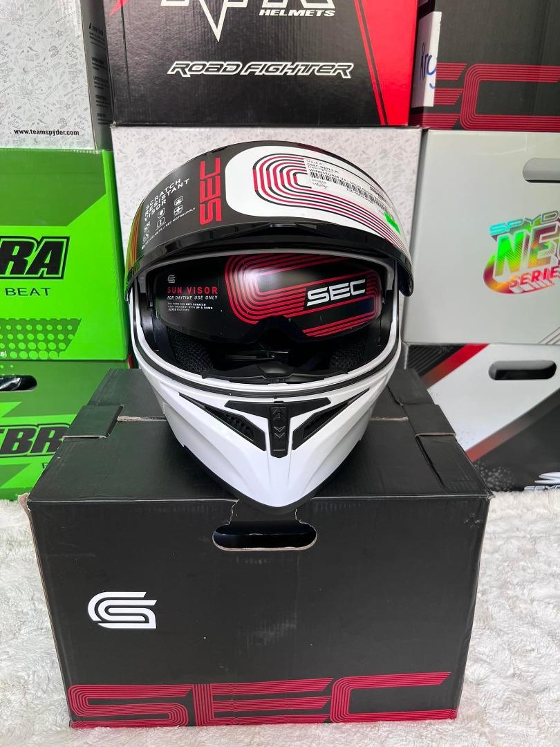 sec windstorm v3 white, Motorbikes, Motorbike Parts & Accessories ...