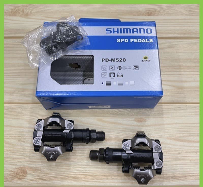 Shimano PD-M520 pedals mtb, Sports Equipment, Bicycles & Parts, Parts & Accessories on Carousell