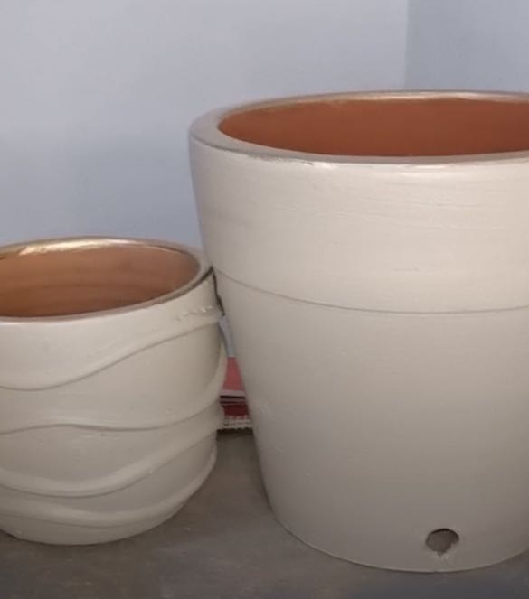 Traditional Clay Pot 12x12 inches, Furniture & Home Living, Gardening ...