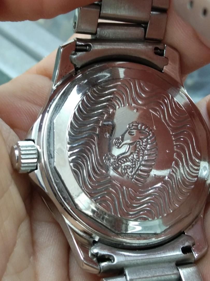 Vintage Carven automatic Swiss made watch, Luxury, Watches on Carousell