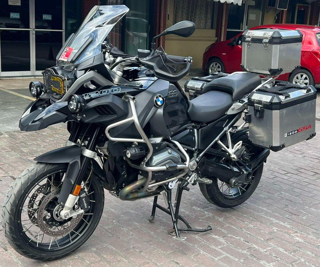 2017 BMW R1200GSA Adventure Water Cool Similar to Ducati Yamaha Suzuki ...