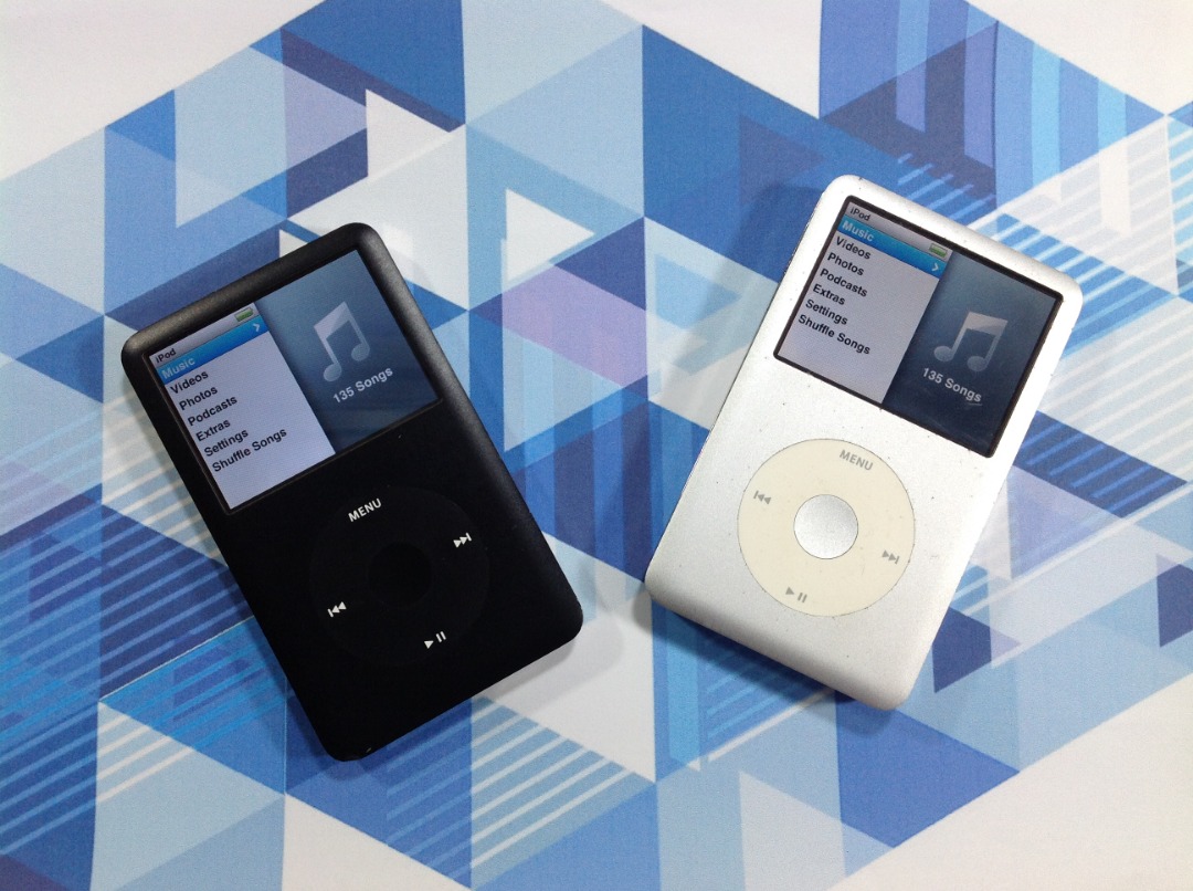6th 80gb black silver ipod classic mymv zy5n, Audio, Portable Music ...