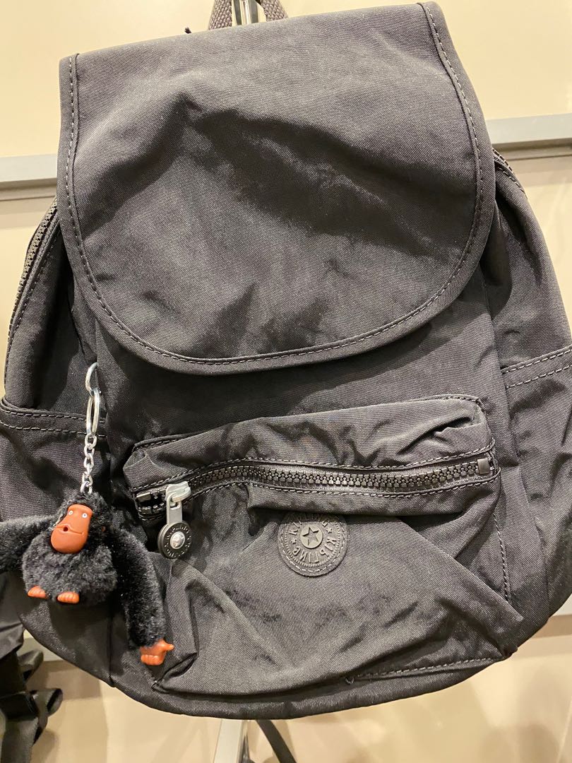 全新包郵 Kipling Backpack with Kipling monkey 背囊 背包, 女裝, 手袋及銀包, 背囊 - Carousell