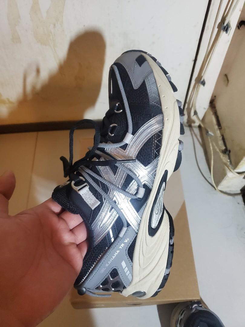 Asics gel-kahana TR V2 New balance mihara 990, 男裝, 鞋, 波鞋 - Carousell