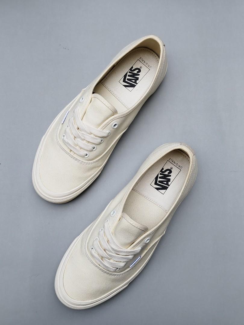 AUTHENTIC TRUE WHITE VAULT V1, Men's Fashion, Footwear, Sneakers on ...
