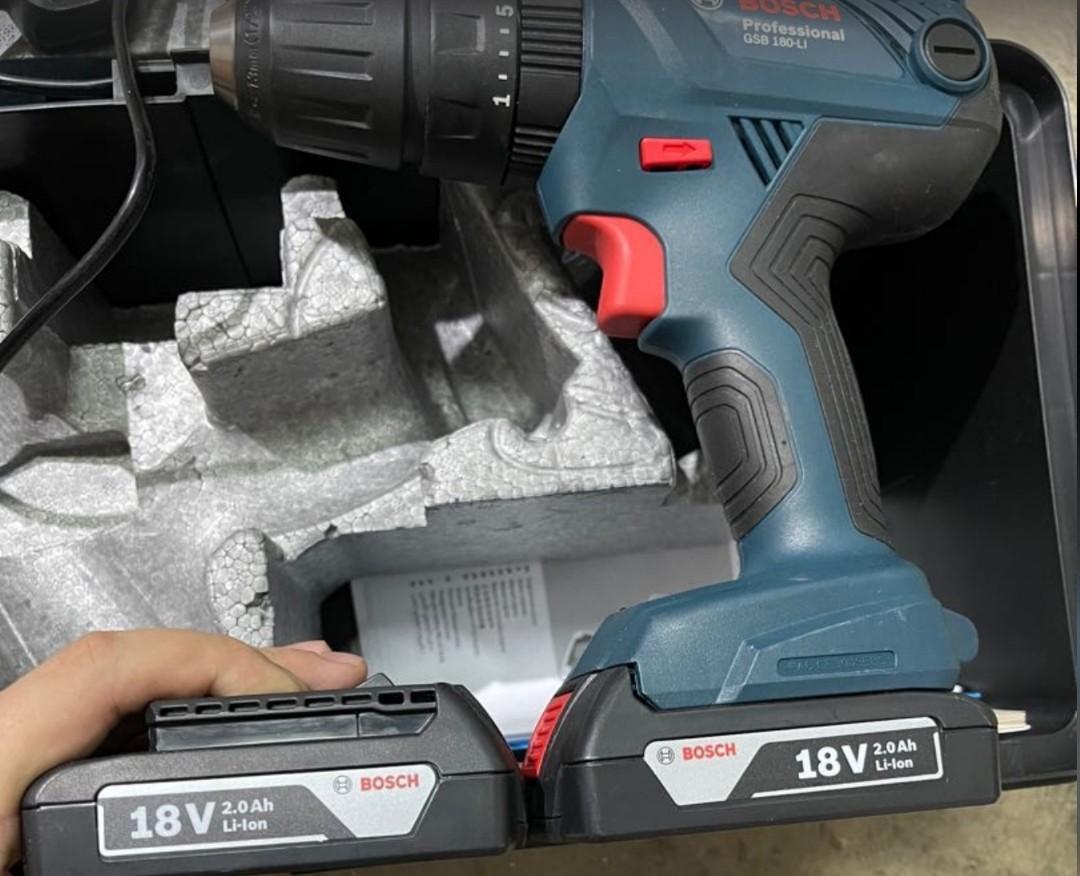 Bosch GSB 180-LI cordless drill ( box, charger and 2 x 18V 2Ah battery ...