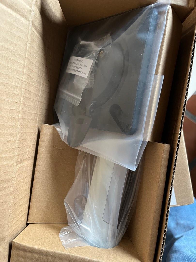 CBS Flo Dynamic Monitor Arm, Computers & Tech, Parts & Accessories ...