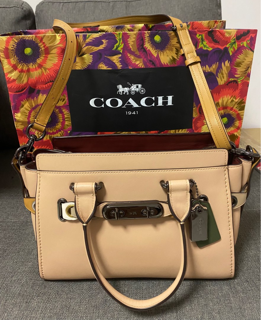 Coach Bag (Selena Gomez limited edition), Women's Fashion, Bags ...