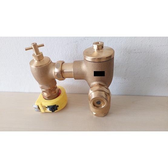 Concealed WC FLush Valve, Furniture & Home Living, Bathroom & Kitchen ...