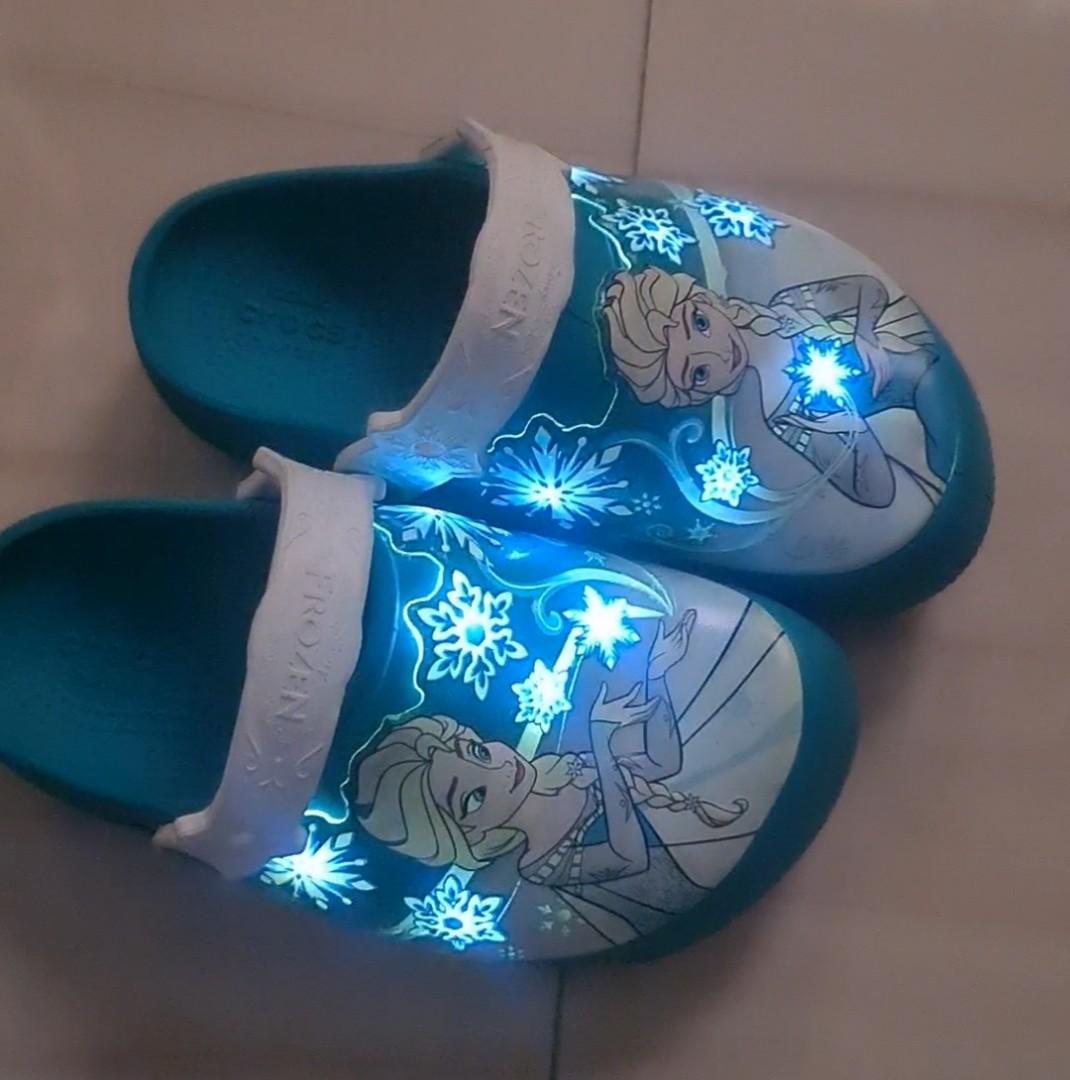 CROCS DISNEY FROZEN ELSA LIGHTS CLOGS, Babies & Kids, Babies & Kids ...