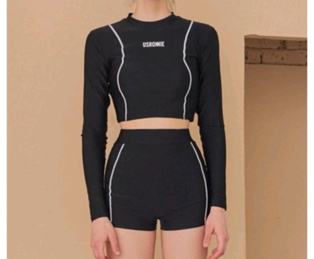 Crop top rash guard, Women's Fashion, Swimwear, Rash guard on Carousell