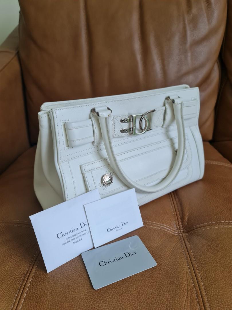DIOR WHITE HANDBAG (100% AUTHENTIC!!), Luxury, Bags & Wallets on Carousell