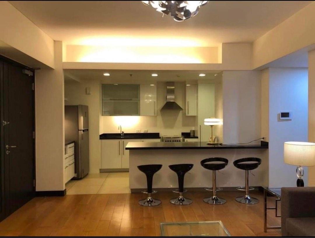 For Rent 1 bedroom at One Serendra West Tower BGC near High Street Mall ...