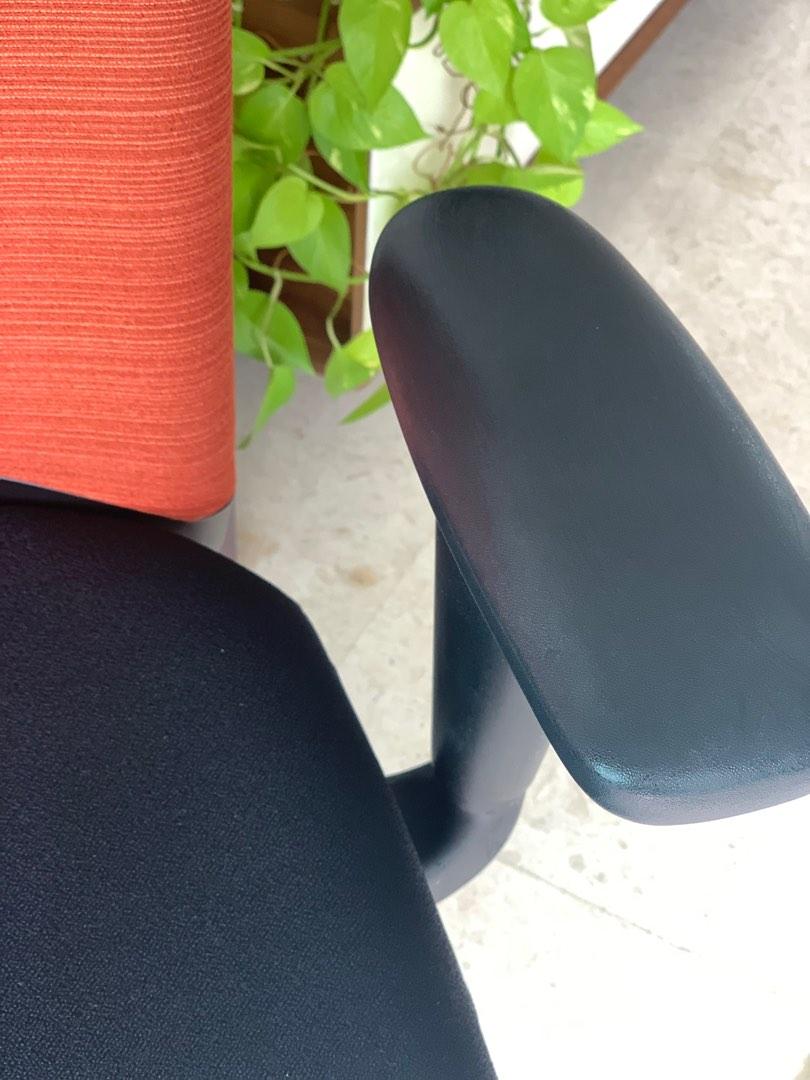 Haworth LOOK TASK Ergonomic office Chairs, Furniture & Home Living ...