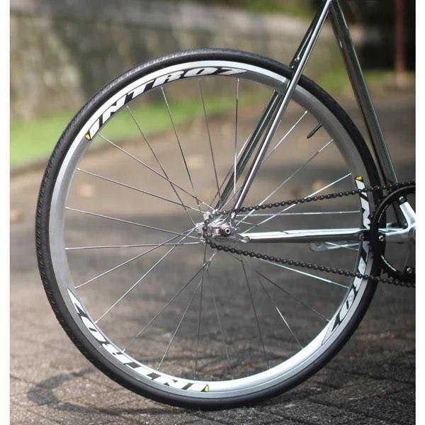 Intro7 Energy wheelset, Sports Equipment, Bicycles & Parts, Parts ...