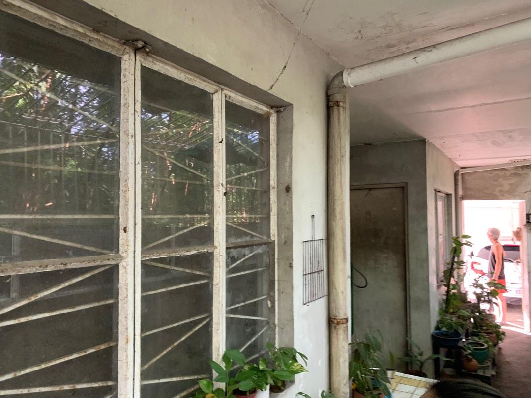 J Elizarde BF HOMES PARANAQUE, Property, For Sale, Commercial on Carousell