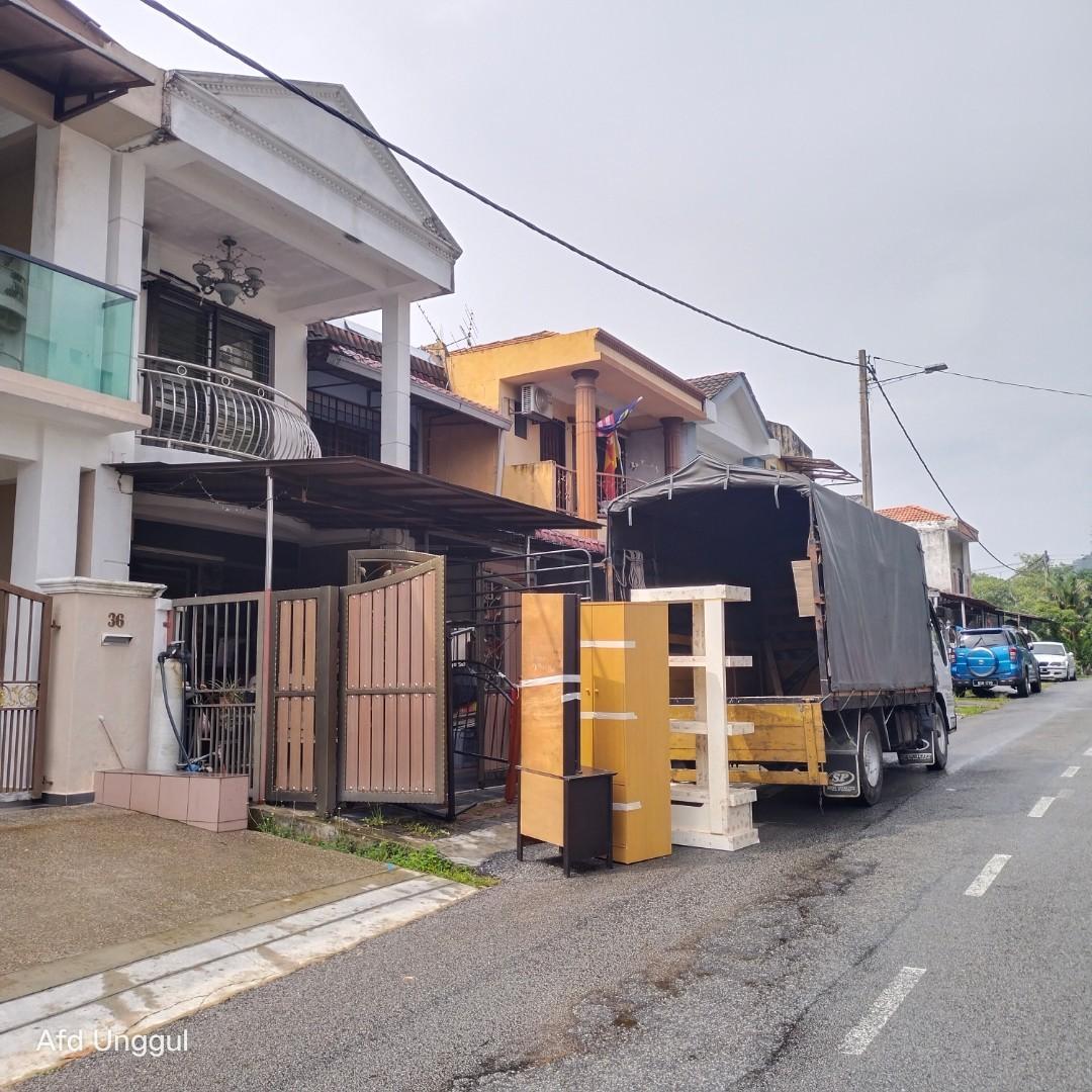 Khidmat Lori Pindah Barang, Services, Home Services, Movers & Delivery ...
