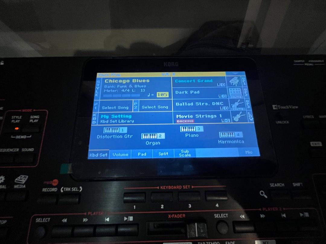 Korg Pa4x professional arranger, Hobbies & Toys, Music & Media, Musical ...