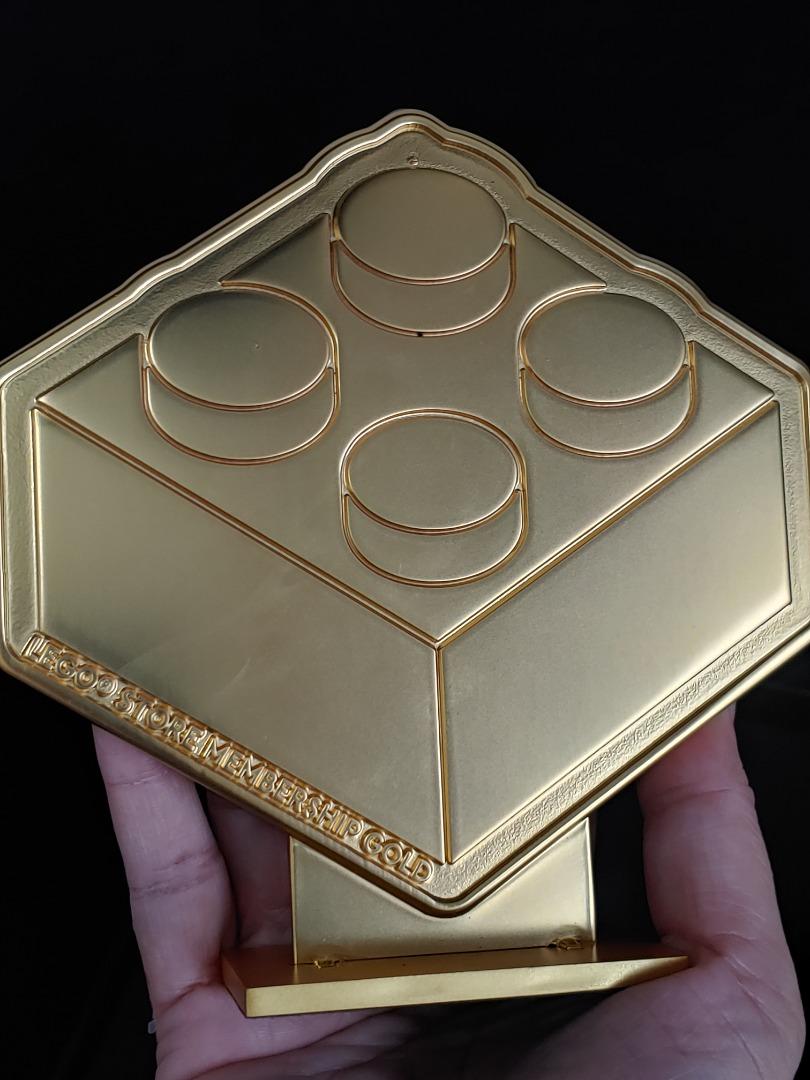LEGO VIP Award Trophy Lego Store Korea Gold Membership rare, Hobbies ...