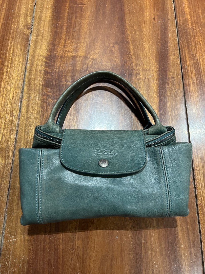 Authentic LONGCHAMP Le Pliage Cuir Bag, Women's Fashion, Bags & Wallets ...