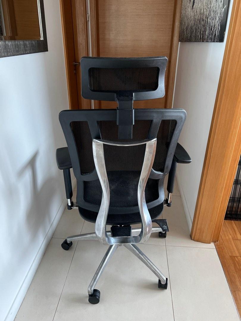 Maison & Gilbert Ergonomic Mesh Office Chair, Furniture & Home Living, Furniture, Chairs on ...