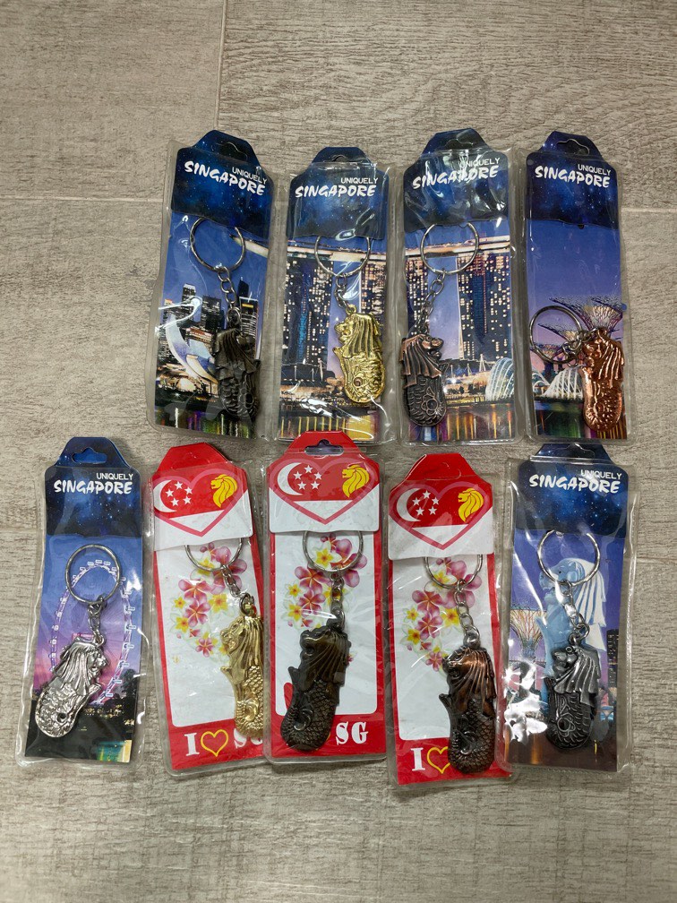 Merlion Keychain Souvenir, Hobbies & Toys, Memorabilia & Collectibles ...