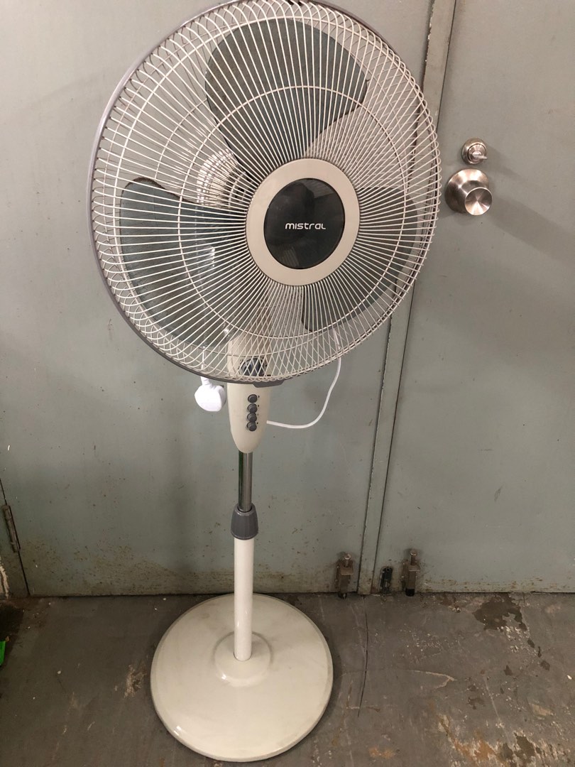 Mistral 16 inch Stand Fan, Furniture & Home Living, Lighting & Fans ...
