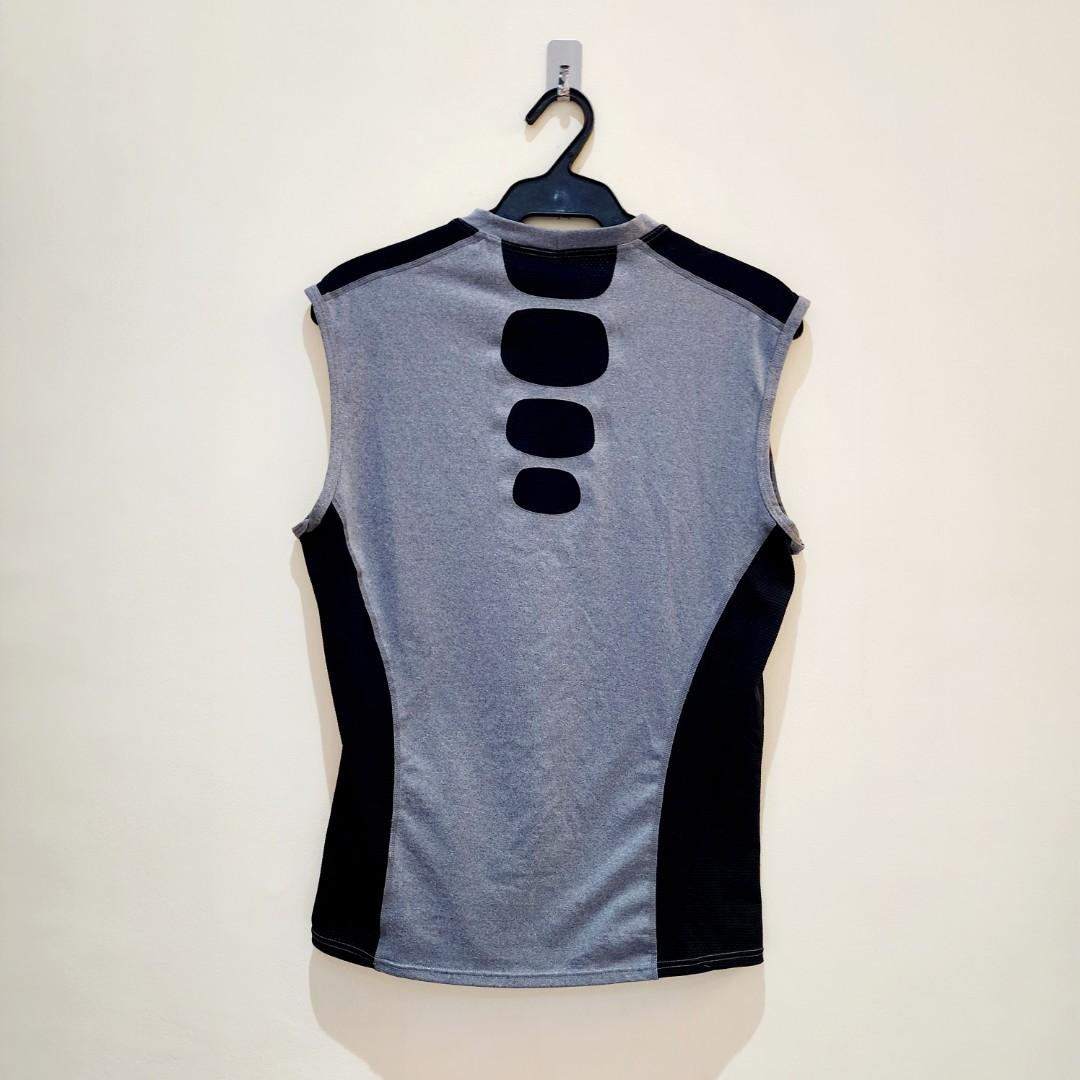 Nike Compression Sando, Men's Fashion, Activewear on Carousell