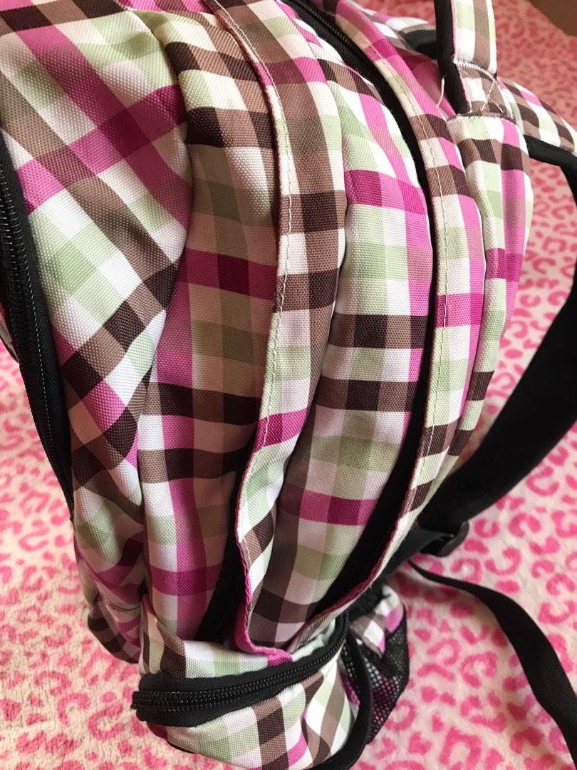 Roots Backpack, Women's Fashion, Bags & Wallets, Backpacks on Carousell