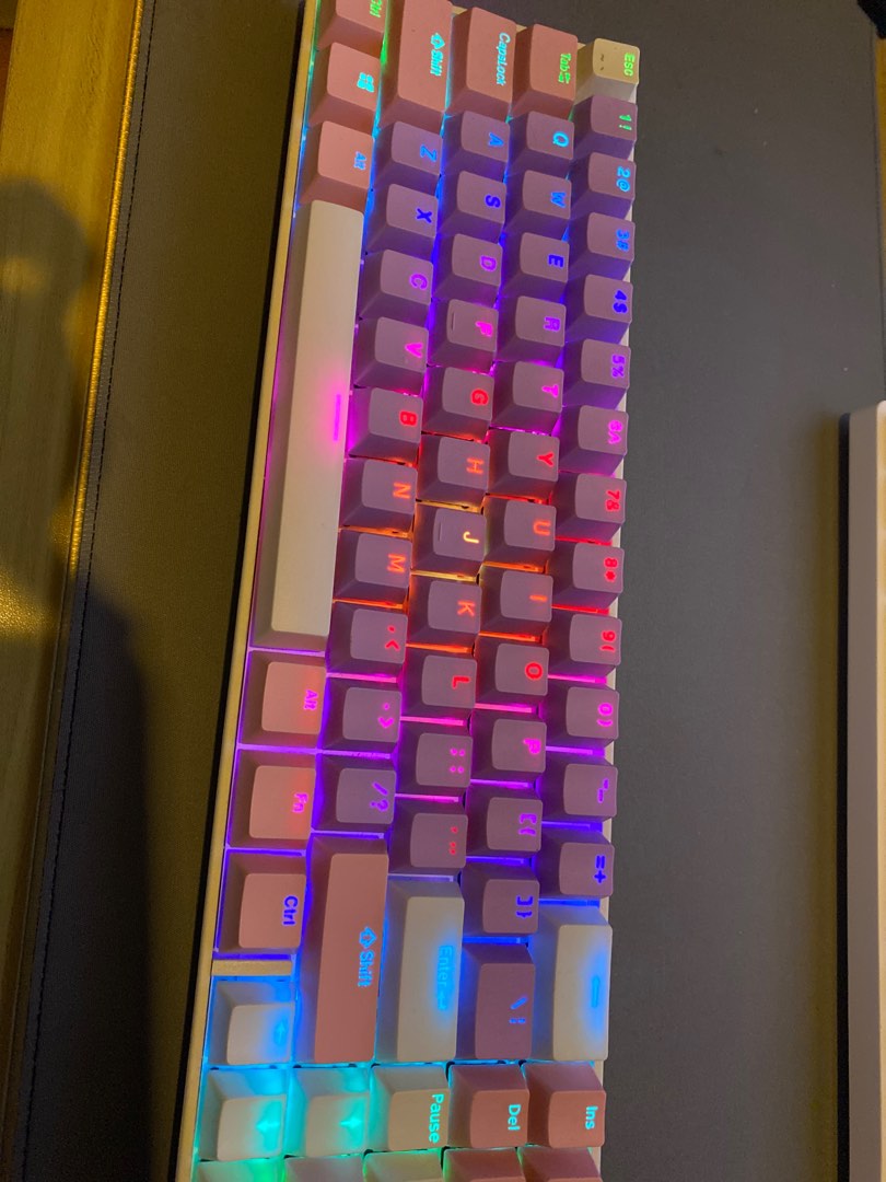 Royal Kludge RK71 non-hotswappable Brown switch, Computers & Tech ...