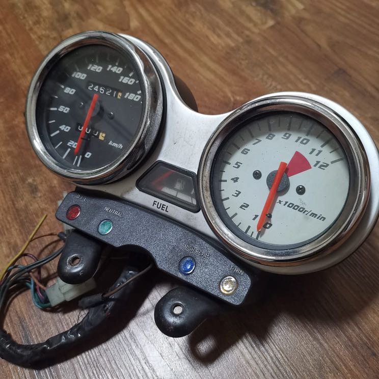 RXZ Speedometer meter, Motorcycles, Motorcycle Accessories on Carousell