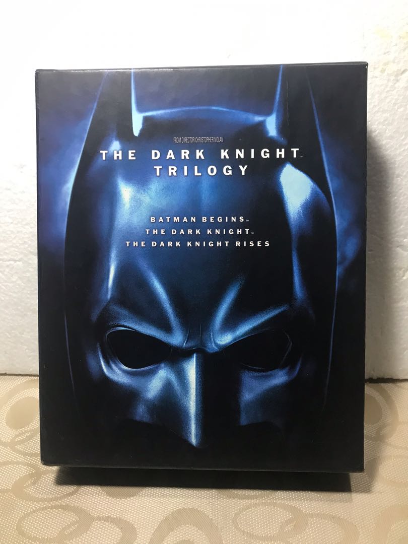 The Dark Knight Trilogy 5-disc Hard Cover Boxset BLU-RAY, Hobbies ...