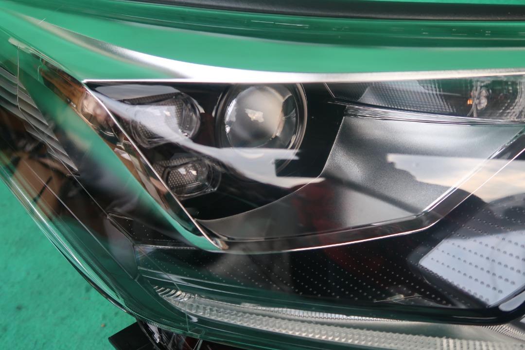 TOYOTA CHR HEAD LAMP RH FACELIFT, Auto Accessories on Carousell