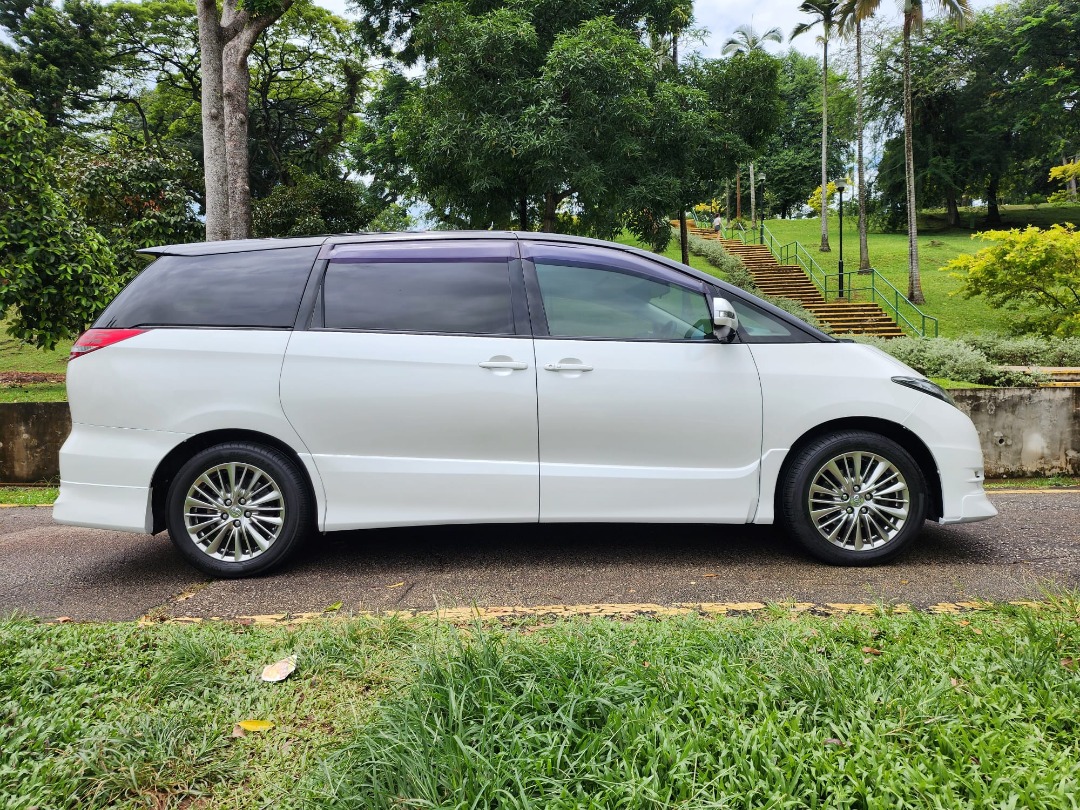 Toyota Estima 2.4 Aeras (A), Cars, Used Cars on Carousell
