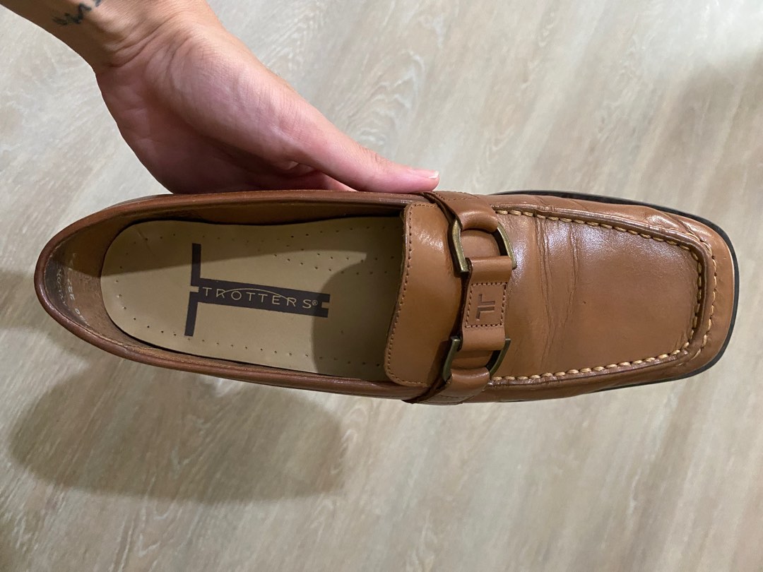 Vintage Authentic Trotters leather shoes, Women's Fashion, Footwear ...