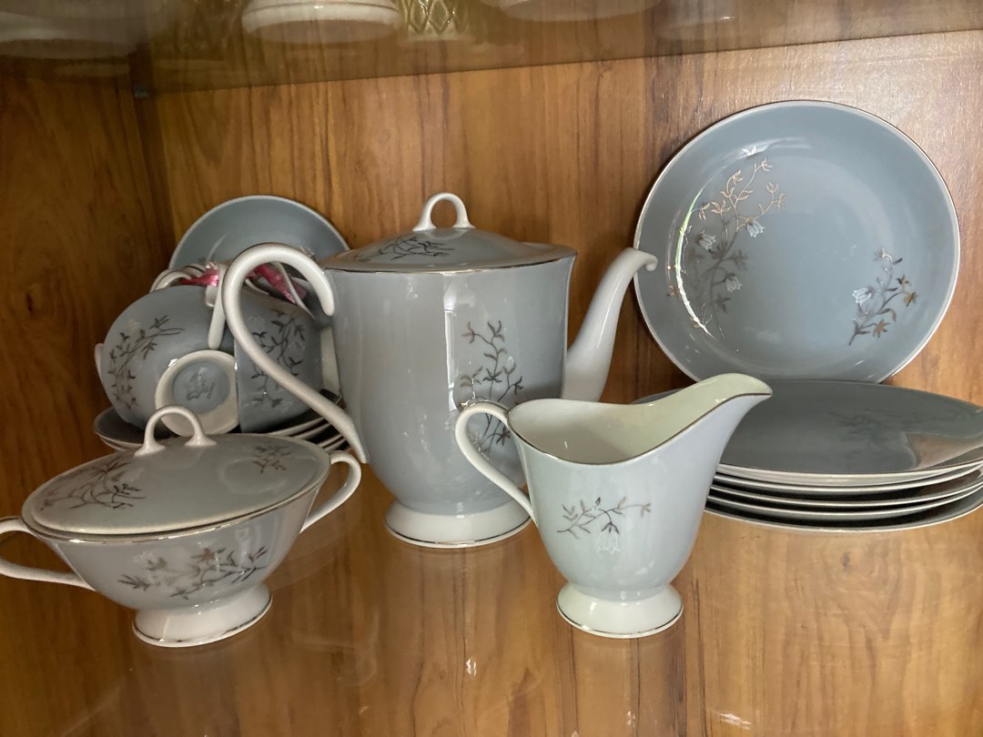Vintage Japan-era tea set, Furniture & Home Living, Kitchenware ...