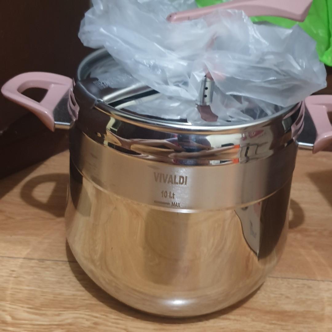 Vivaldi Stainless Steel Pressure Cooker 10L, Furniture & Home Living ...