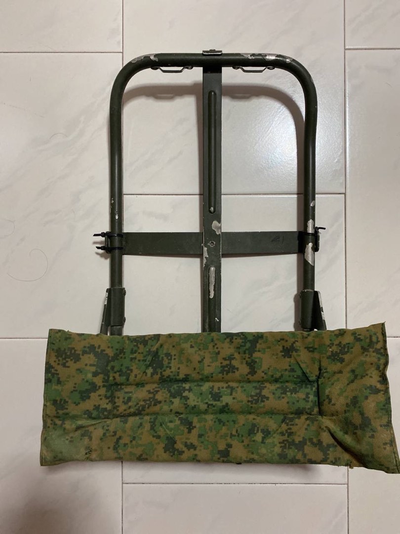 Alice pack frame, Sports Equipment, Hiking & Camping on Carousell