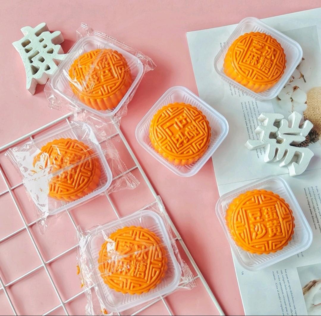 Anti-stress mooncake shape toy squishy, Hobbies & Toys, Toys & Games on ...
